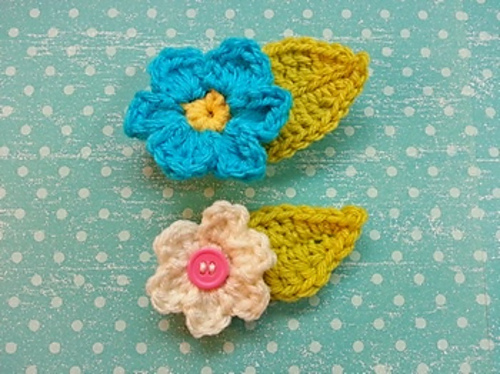 Ravelry: 6 Petal Flowers pattern by Kerri Sanders