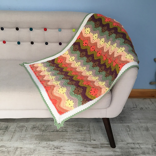 Ravelry: Daisy Chain Blanket pattern by Kerrie Coultas