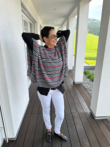 Ravelry: TALISA Poncho pattern by Kerstin Ritter