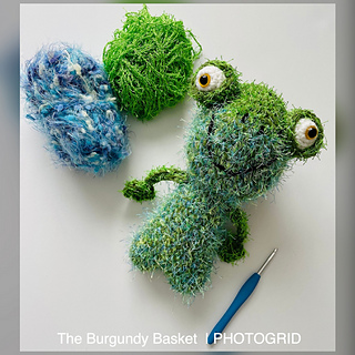 Ravelry: Furry Friends Frog pattern by Kristi Bergin-Smith