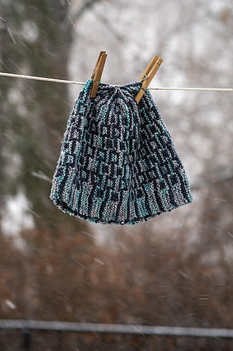 Ravelry: Downtown pattern by Woolly Wormhead
