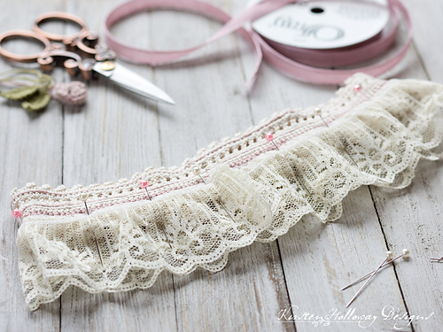 Ravelry: Antique Lace Wedding Garter pattern by Kirsten Holloway