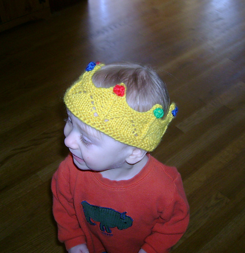 Ravelry: Elegant Knit Crown pattern by Kathryn Andrews