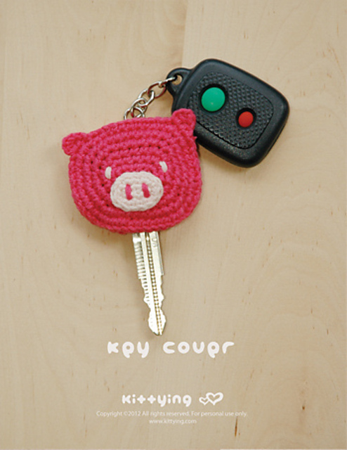 Ravelry: Piggy Key Cover pattern by Kittying Ying