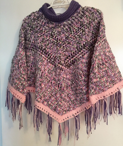 Ravelry: Textured Poncho with Tassels pattern by Katerina Cohee