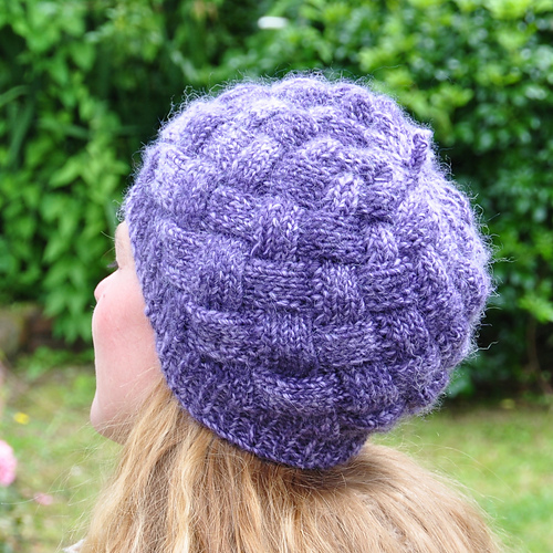 Ravelry: Entrelac Hat pattern by Crafty Sprite