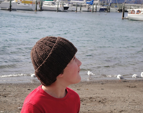 Ravelry: Ribbed beanie for the family pattern by Wei S. Leong