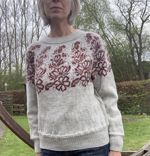 Ravelry: Windflower Sweater pattern by Zanete Knits