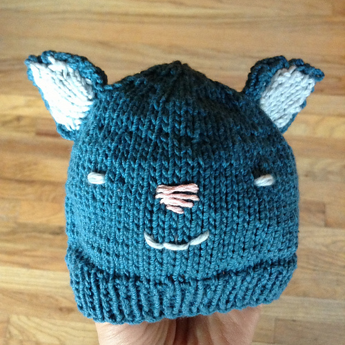 Ravelry: Cat Hats pattern by Kathy Bateman