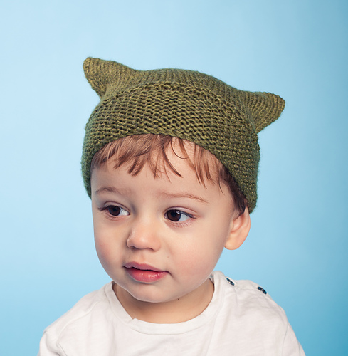 Ravelry: Trio of Hats Square Top pattern by Woolly Wormhead