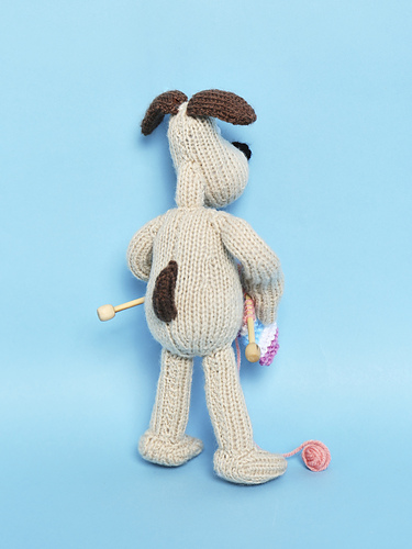 Ravelry: Gromit pattern by Louise Watling