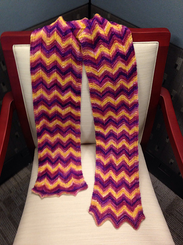 Ravelry: Simple Chevron Stripe Scarf pattern by Karin Martinez