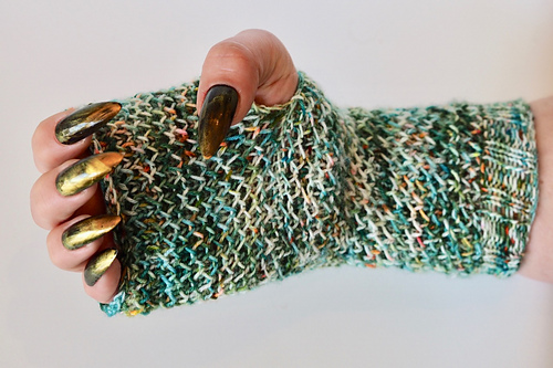 Ravelry: Dragon-Scale Gauntlets (knit) pattern by Knit & Bolt