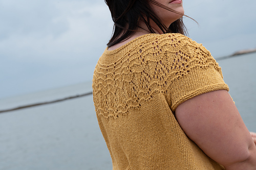 Ravelry: Banda pattern by Alison Green