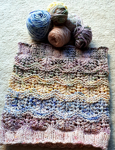 Ravelry: Gentle Waves Cowl pattern by Woollen Knots
