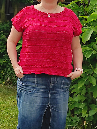 Ravelry: Seychelles tee pattern by Tatsiana Matsiuk