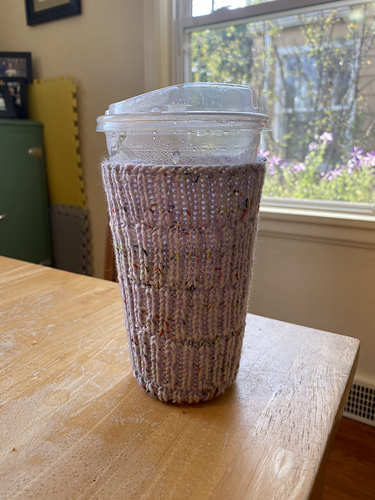 Ravelry: No Sweat Cup Cozy pattern by Lynette Vierra