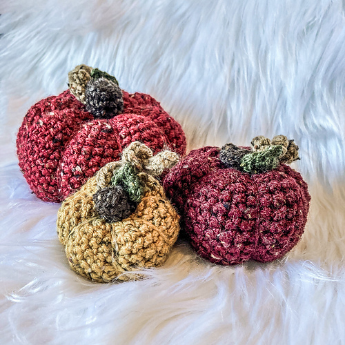 Ravelry: Fall Pumpkin Amigurumi pattern by Codi Hudnall