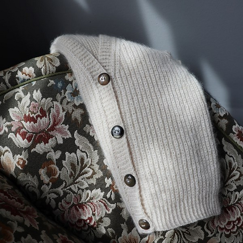 Ravelry: Robin vest pattern by Trine Ellegaard