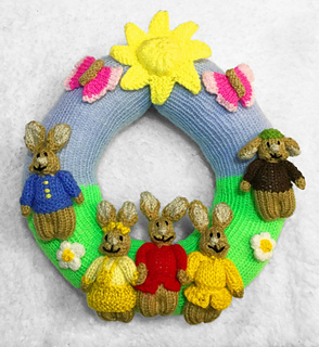 Ravelry: Peter Rabbit Beatrix Potter Wreath pattern by Rebecca Roberts