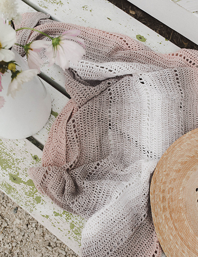 Ravelry: Wrapped Up In You pattern by Janine Myska