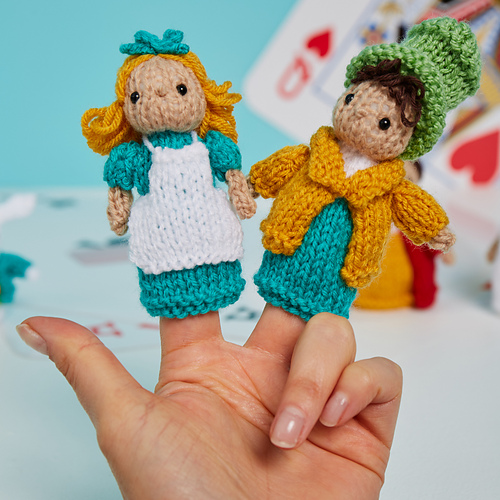 Ravelry: Alice in Wonderland Finger Puppets pattern by Sachiyo Ishii