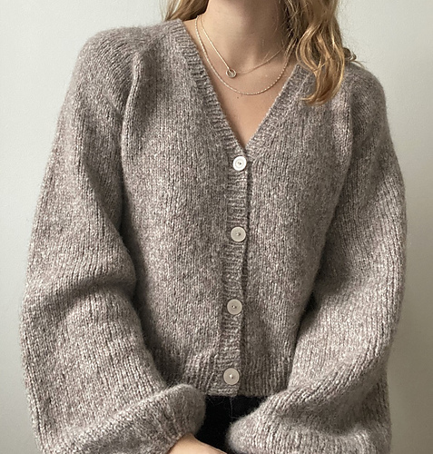 Ravelry: Cloud Cardigan pattern by Celina Dyhring