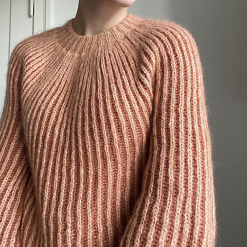 Ravelry: Sunray Sweater pattern by Celina Dyhring