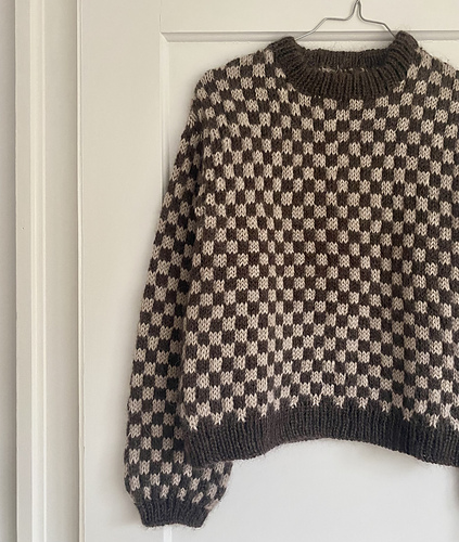 Ravelry: Chess Sweater pattern by Celina Dyhring