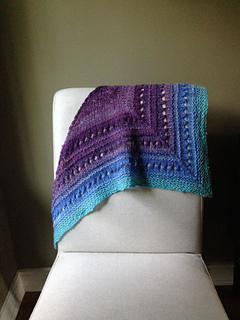 Ravelry: KateLore's eyelet ridge shawlette