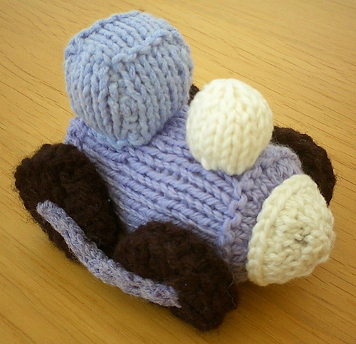 Ravelry: Tiny Train pattern by Diane Stobbart