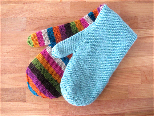 Ravelry: Super Simple Stripey Mittens (of Epic Awesomeness) pattern by ...