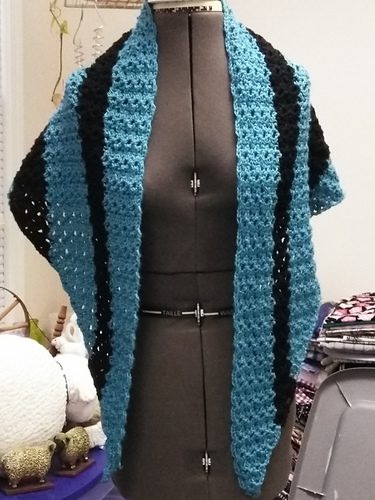 Ravelry: Halo Shawl pattern by Carmen Heffernan