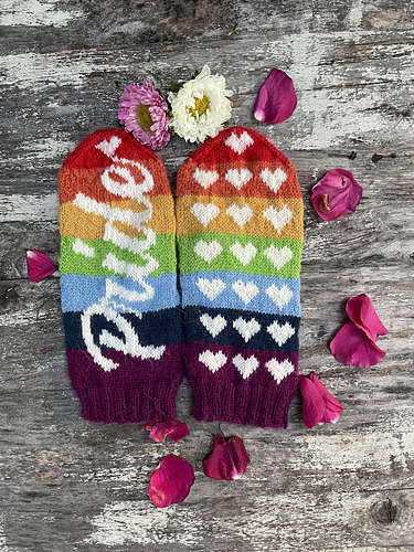 Ravelry: Love is love pattern by knittinglotta