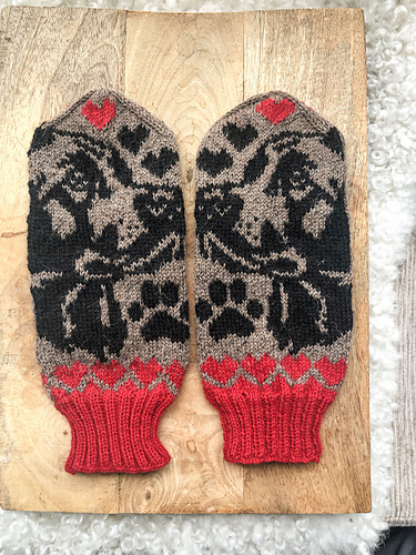 Ravelry: Labrador pattern by knittinglotta