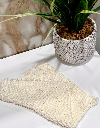 Ravelry: Moss Stitch Face Cloth pattern by Knitting-a-GoGo