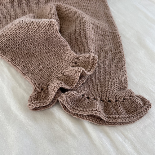 Ravelry: Pearl Tights pattern by Knitting for Sif