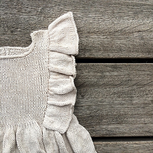 Ravelry: Bohemian ruffle top pattern by Pernille Larsen