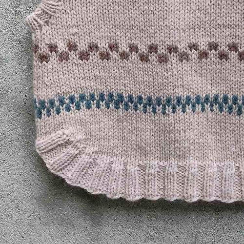 Ravelry: Pippi Poncho pattern by Pernille Larsen