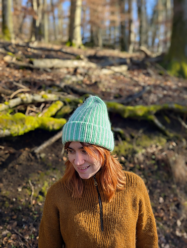 Ravelry: Melon Hat pattern by Julia Gotthardt