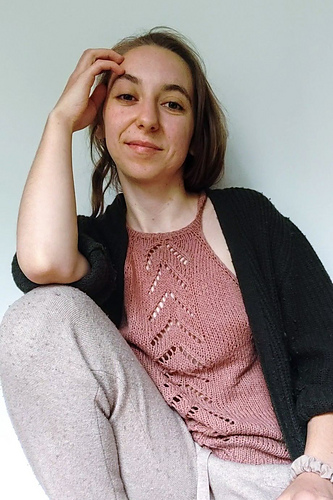 Ravelry: Komorebi top pattern by Line Pedersen