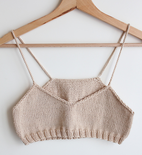 Ravelry: Hockety Pockety Bra pattern by Knittles Creations
