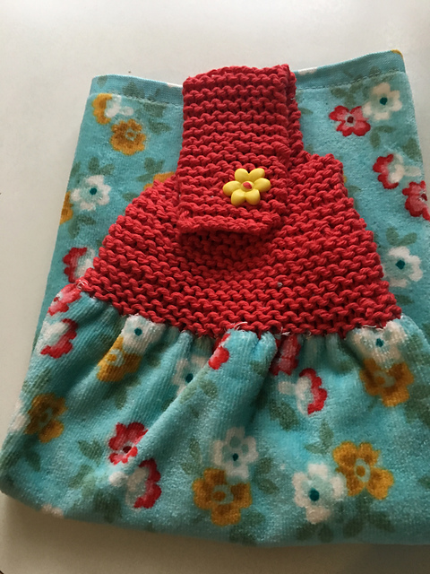 Ravelry: Knit Kitchen Towel Topper pattern by Dixie Lee