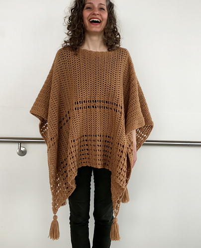 Ravelry: Sew Easy Two-Rectangle Poncho pattern by Sonja Hood