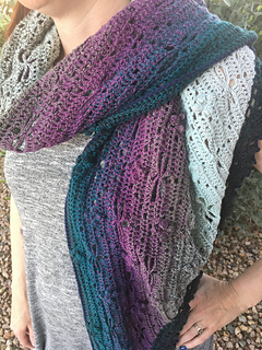 Ravelry: On The Wings of a Dragonfly Shawl pattern by Sue Stapleton