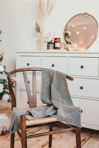 Ravelry: Snow Ripples Shawl pattern by Lyudmila Aksenik Old