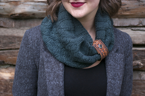Ravelry: Chestnut Cowl pattern by Knox Mountain Knit Co.