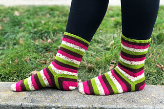 Ravelry: Knox Socks pattern by Knox Mountain Knit Co.