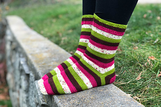 Ravelry: Knox Socks pattern by Knox Mountain Knit Co.