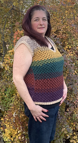 Ravelry: The Plain Jayne Pullover pattern by Holly Patston